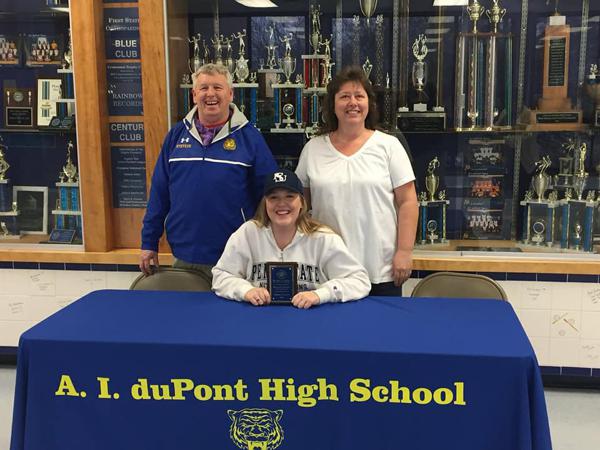 Sydney Stevens Commits to Play Volleyball and Softball at Penn State ...