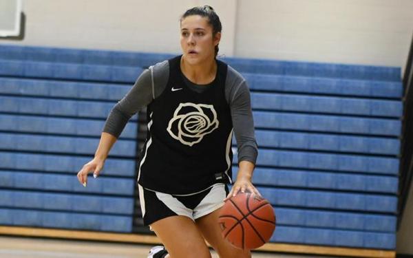 Wood wing Emily Knouse starts St. Joe's 2025 class