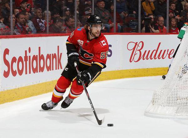 1-on-1 with Noah Hanifin