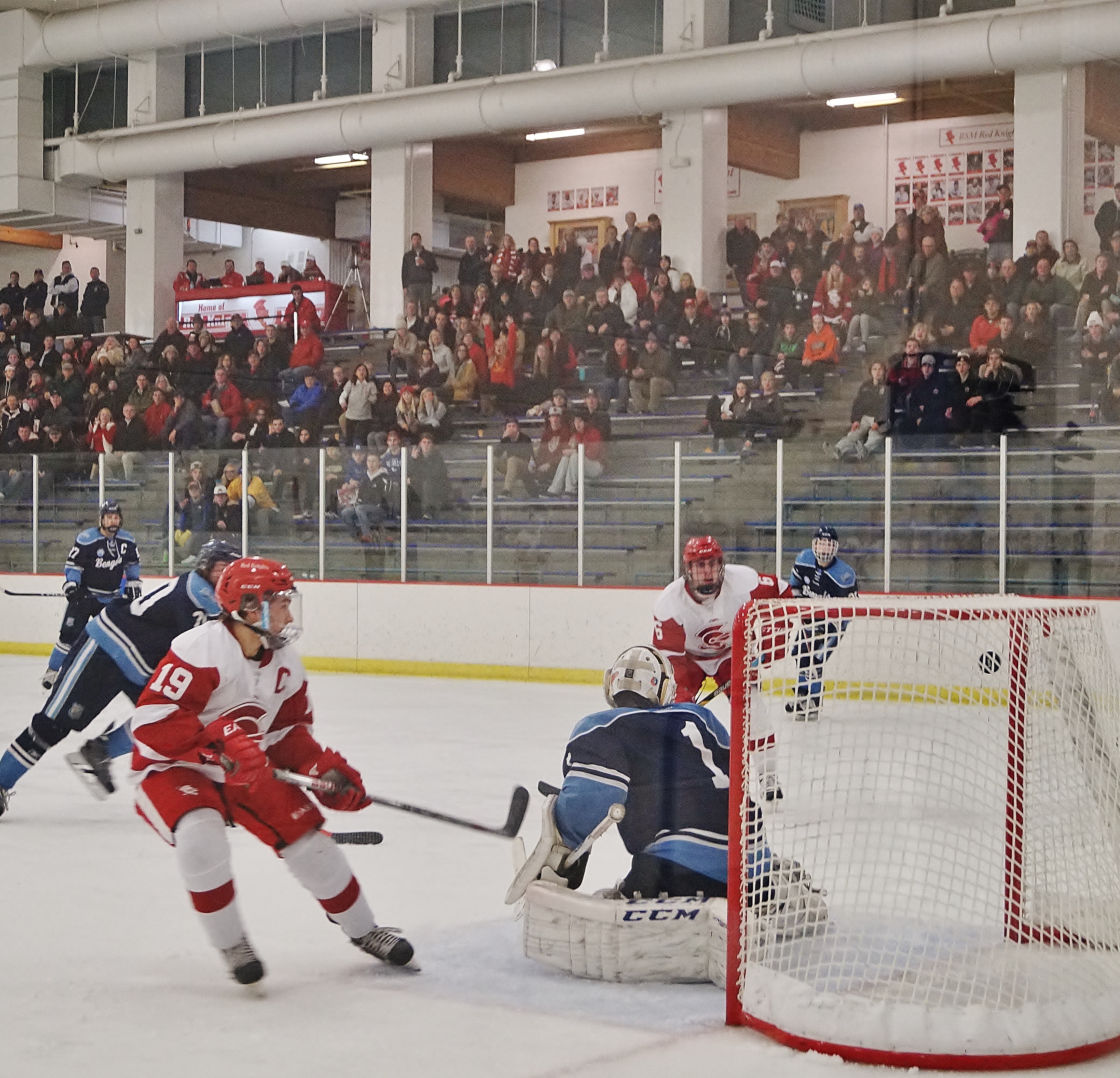 BHS: In the battle of unbeaten, Benilde-St. Margaret’s win