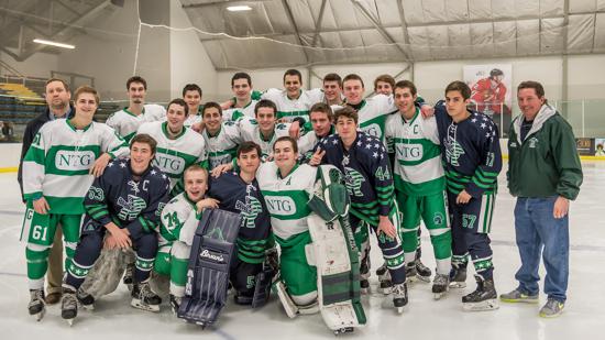 New Trier Hockey Club